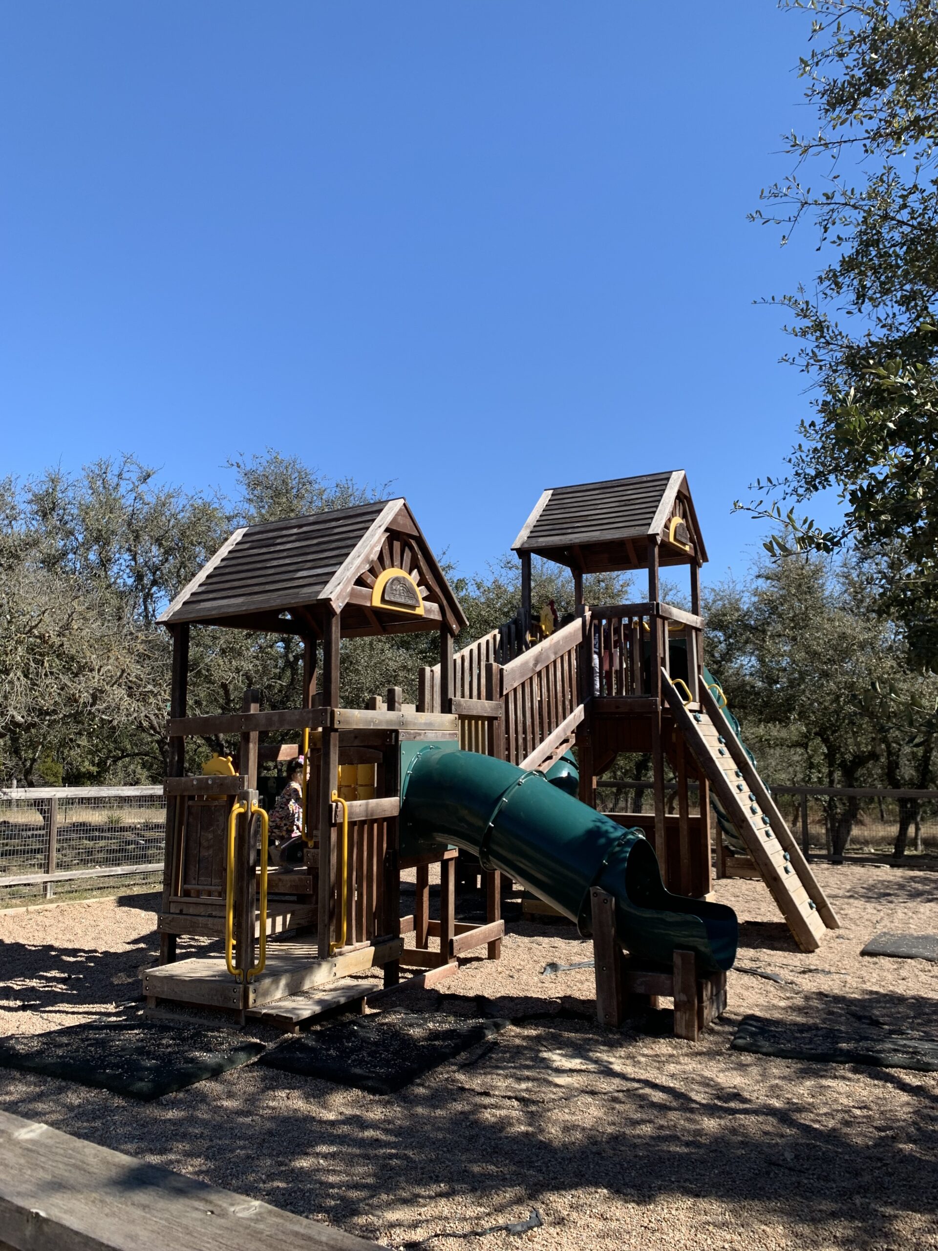 13 Austin Pizza Places With Playgrounds - Austin With Kids