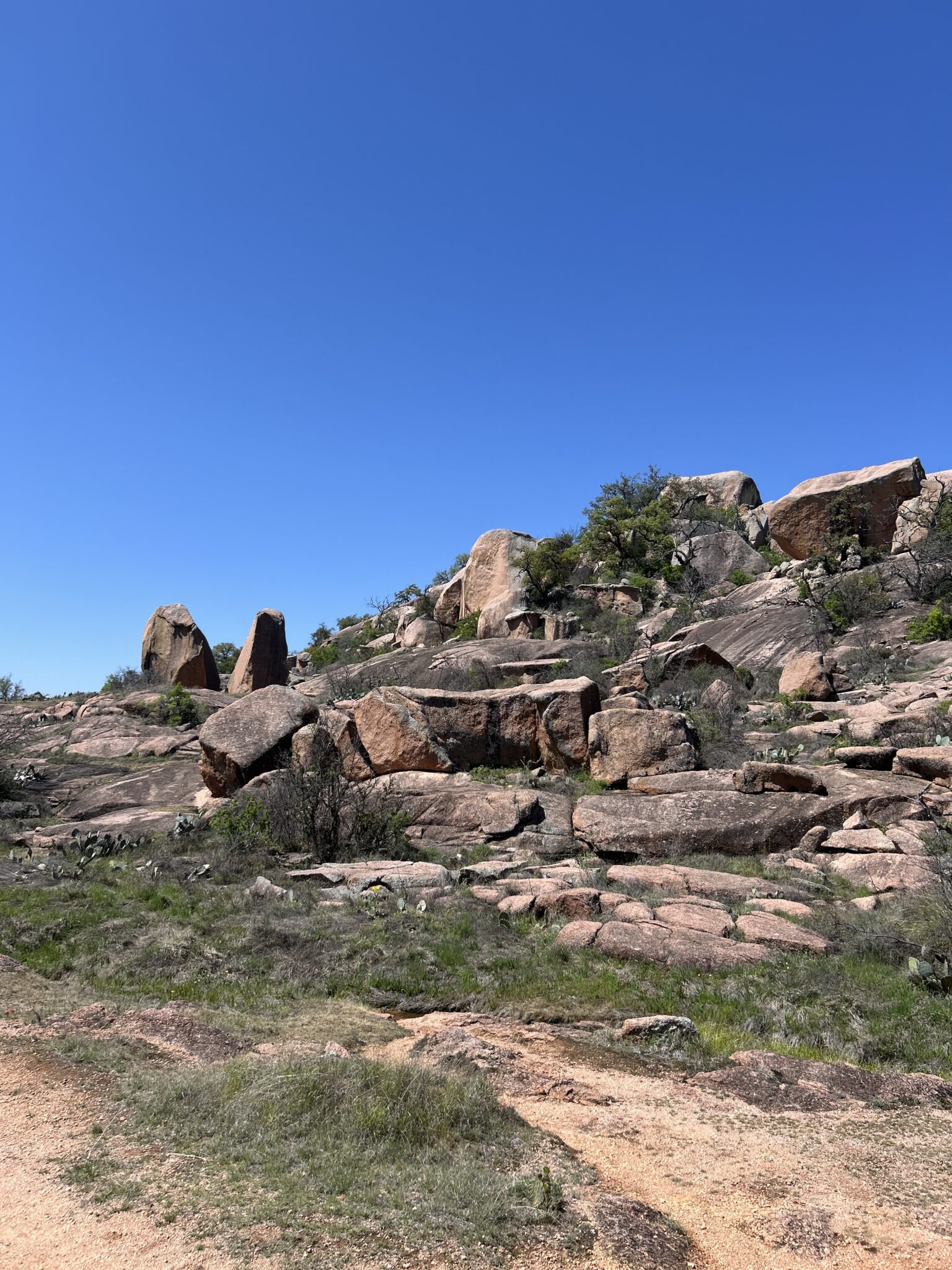 Everything You Need to Know About Enchanted Rock - Austin With Kids